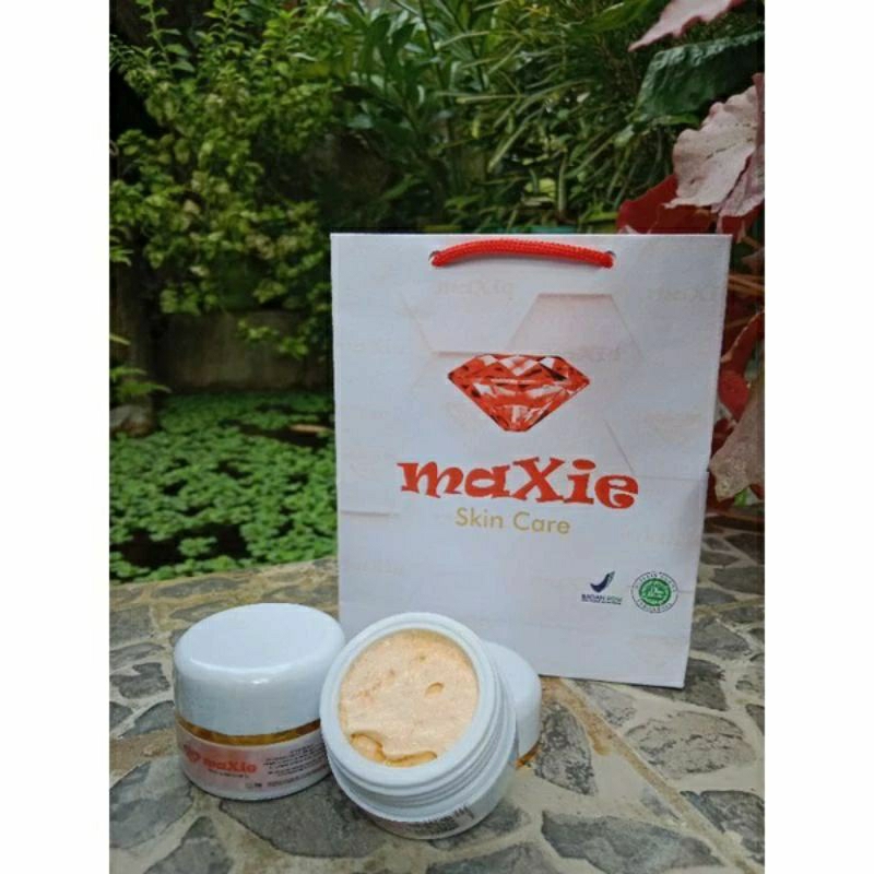Jual CREAM SIANG MAXIE GLOW ECER(KEMASAN LAMA) | Shopee Indonesia