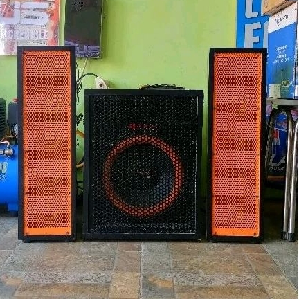 Jual Miniatur Sound Horeg/ Subwoofer Aktif 2.1 400W*200*200W/1 unit ...