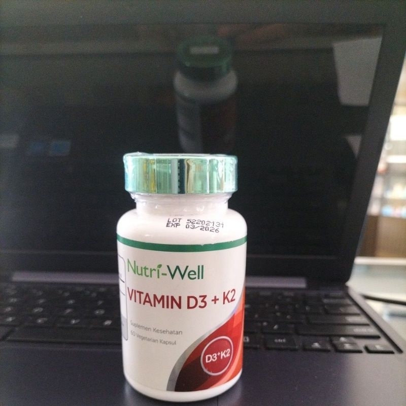 Jual Nutriwell Vitamin D3 + K2 60 Capsules | Shopee Indonesia