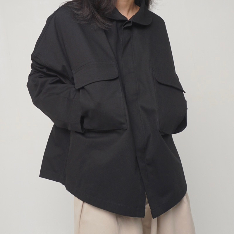 Jual Oversize Big Pocket Shirt - 606 Garb | Shopee Indonesia