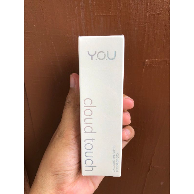 Jual YOU Cloud Touch Blurring Skin Tint | Liquid Foundation | Natural ...