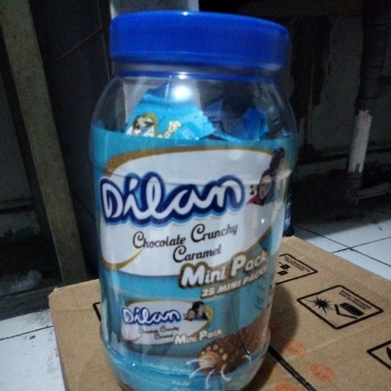 Jual Dilan chocolate crunchy caramel mini pack 25 mini packs | Shopee ...