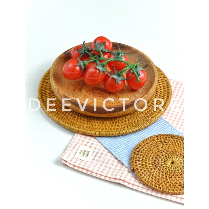 Jual Tatakan Piring Anyaman || Alas Piring Rotan || Alas Piring Anyaman ...