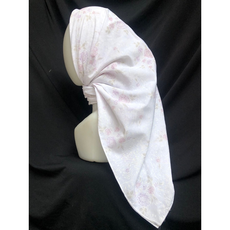Jual SHALOME SEGIEMPAT WHITE SERIES motif hijab pattern jilbab kerudung ...