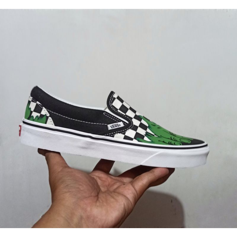 Jual Vans x Marvel Slip On checkerboard Hulk | Shopee Indonesia