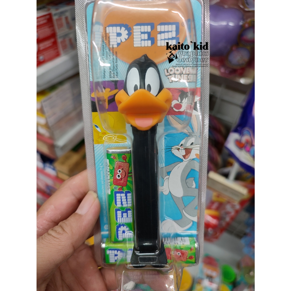 Jual PEZ DADDY DUCK Looney Tunes Candy Perman Mainan Permen Dispenser ...