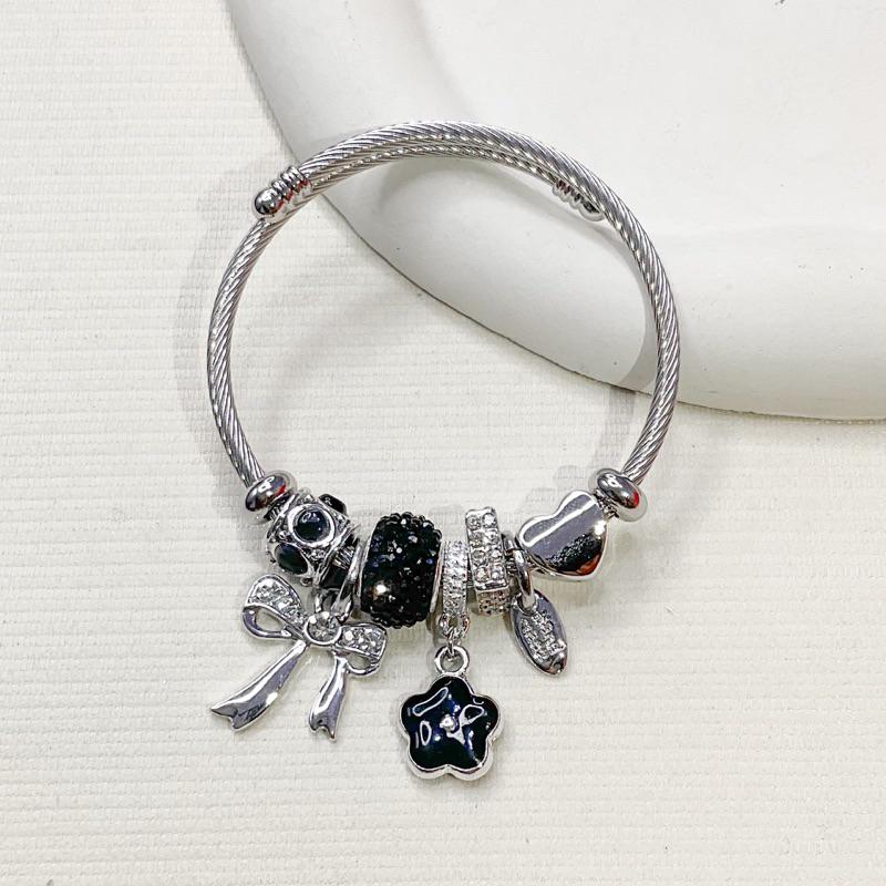 Jual Gelang Tangan Rantai Wanita Pandora Bracelet Charms Serut Bangle ...