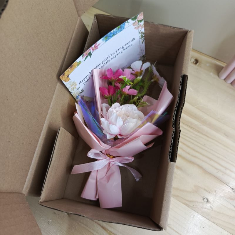 Jual (Ready) Hampers Buket Mini 18cm cantik murah Gift Box valentine ...