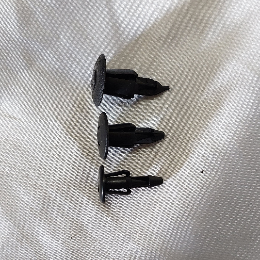 Jual Baut Kancing Klip Body Plastik Kecil Rivet Universal Motor ...