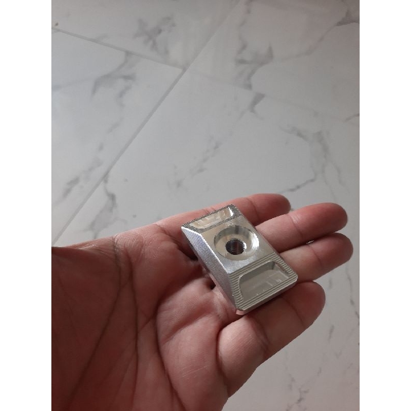 Jual Tutup Swing Arm Yamaha 125Z Alumunium CNC | Shopee Indonesia