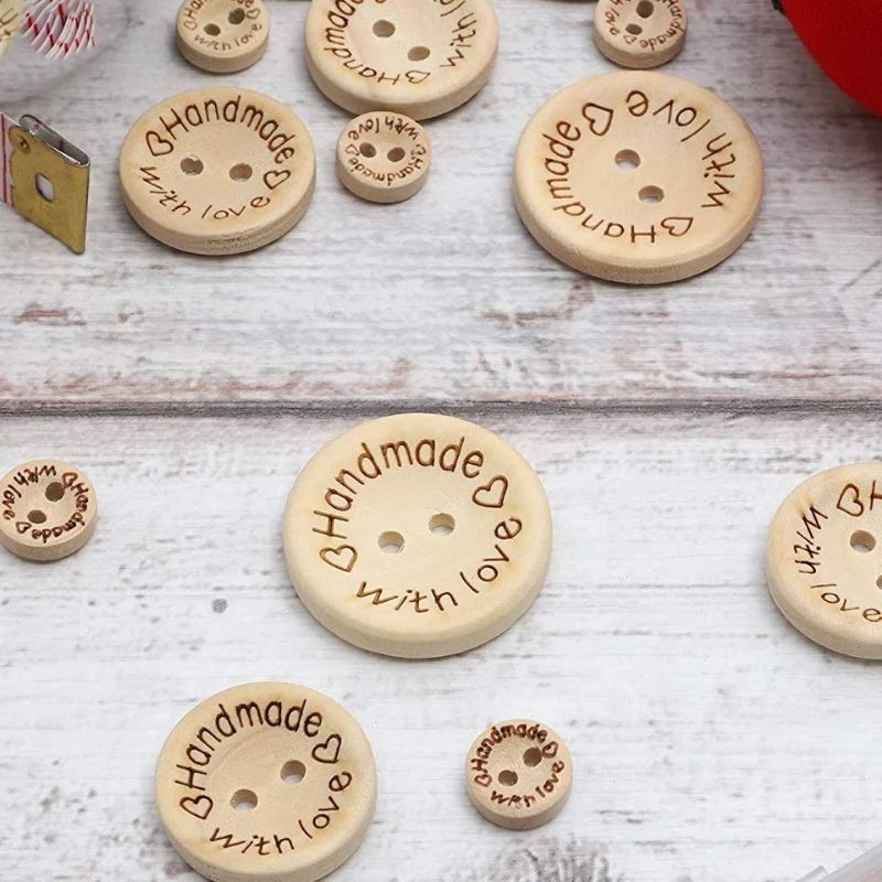 Jual Kancing Kayu Corak Handmade With Love 2 Holes (1lusin) | Shopee ...