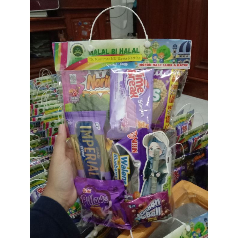 Jual Snack Ultah Custom desain dan snack | Shopee Indonesia