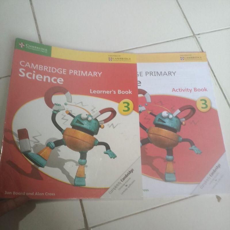 Jual Cambridge primary science learners+activity 3 bekas original ...