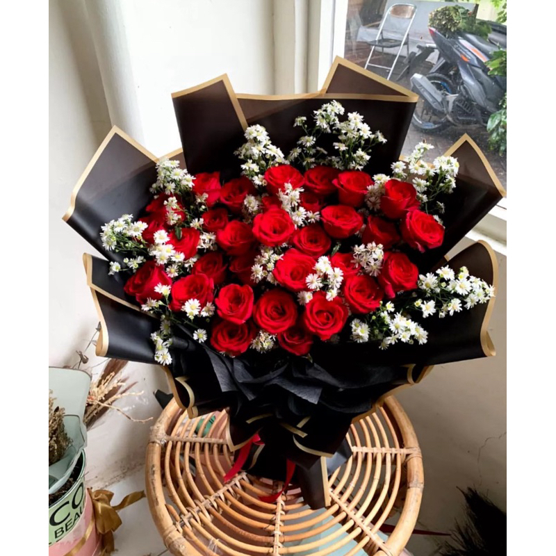 Jual Hand Bouquet Red Rose | Shopee Indonesia