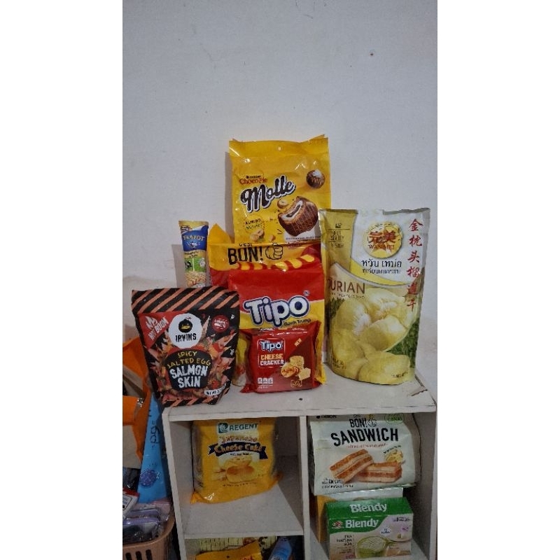 Jual snack request import dan lokal premium | Shopee Indonesia