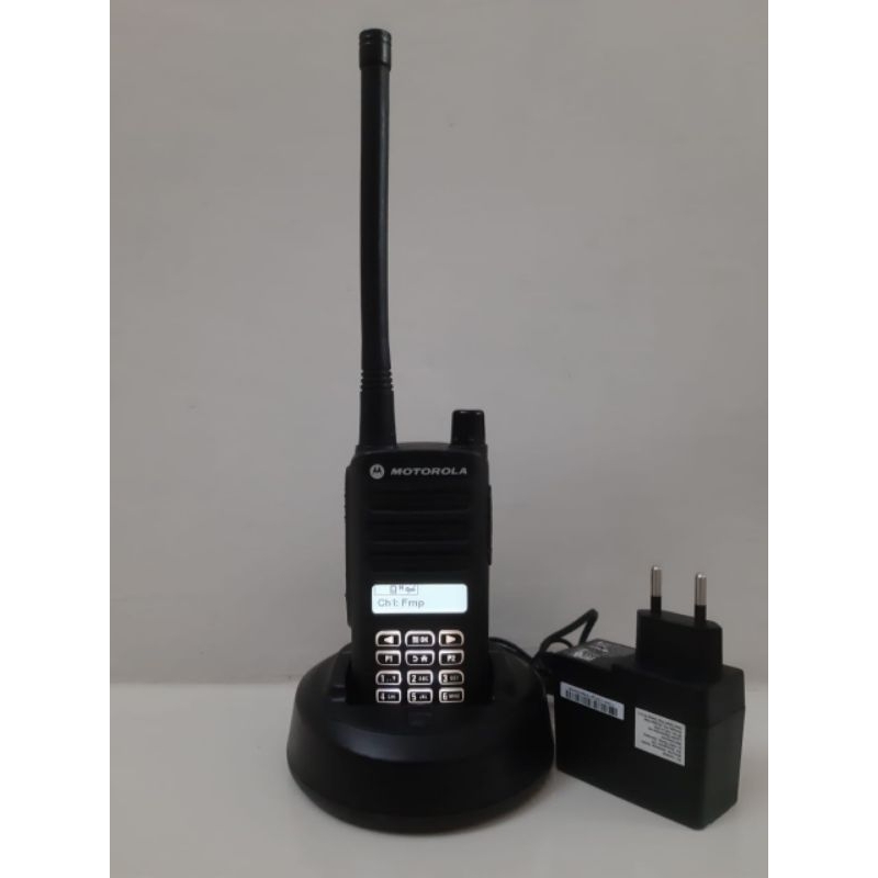 Jual RADIO HT MOTOROLA XIR C2660 NORMAL | Shopee Indonesia