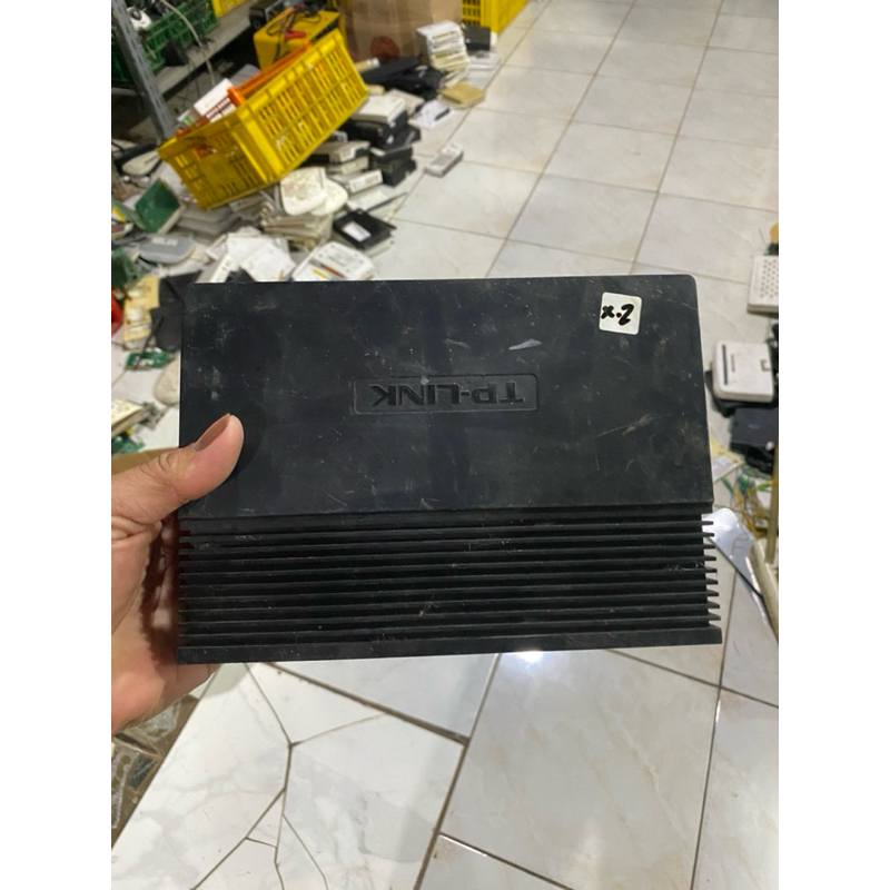 Jual switch hub 16 port minus 2 port | Shopee Indonesia