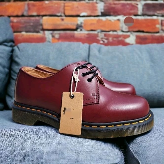 Jual ( Best selling) Sepatu Docmart BOOTS 1461 cherry red 3 Hole ...