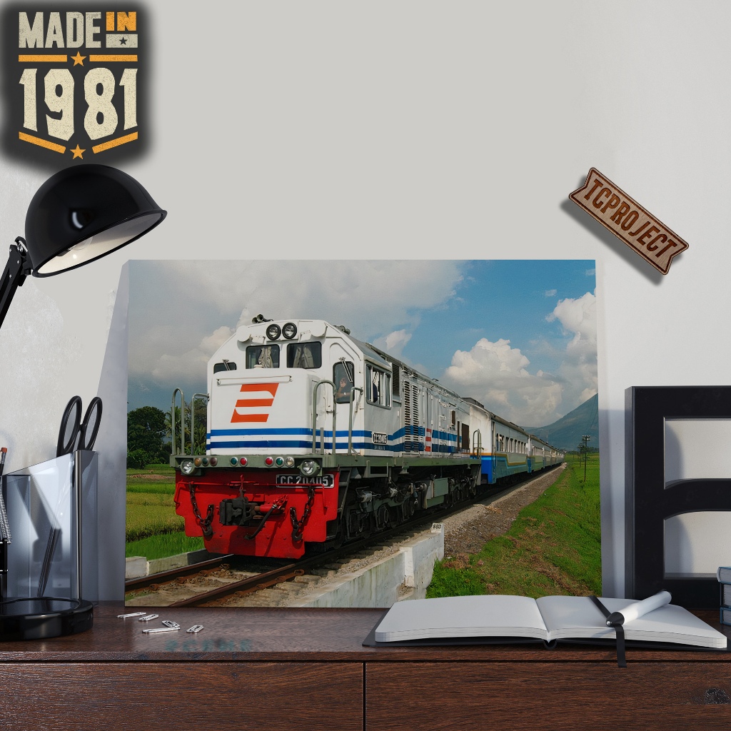 Jual Poster Kereta Api PJKA - Hiasan Dinding kayu | Shopee Indonesia