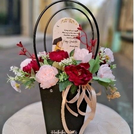 Jual Buket Bunga Wisuda Buket Boneka wisuda Bloom Box Wisuda / Tukar ...