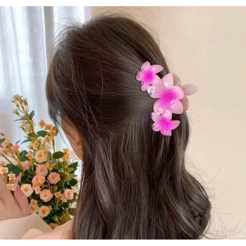 Jual Alana Wears | Frangipani Hair Clips | Jepit Rambut Bunga Kamboja ...