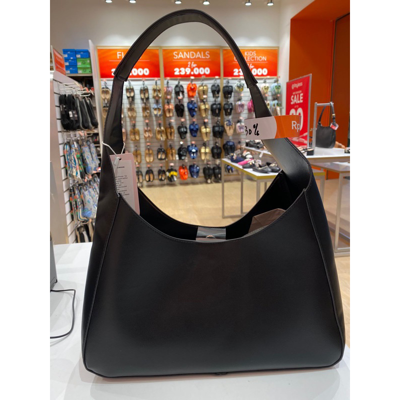 Jual Payless Bags Collection by Chrissie bag harga normal 299.000 ...