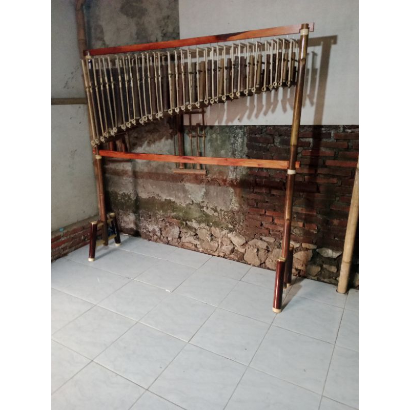 Jual Angklung 31 Nada 3 tabung di tutup + stand tingi nada awlanya ( F# ...
