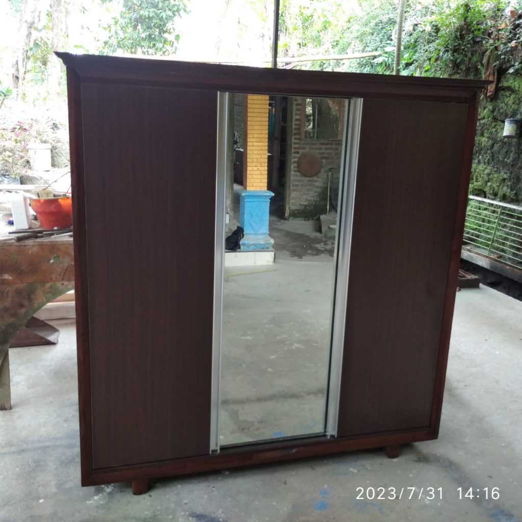 Jual lemari pakaian 3 pintu sliding door | Shopee Indonesia