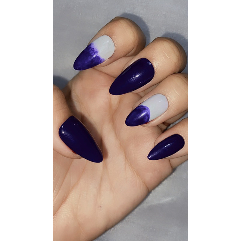 Jual (Queen )Press on nails biru navy biru gelap biru dongker putih ...