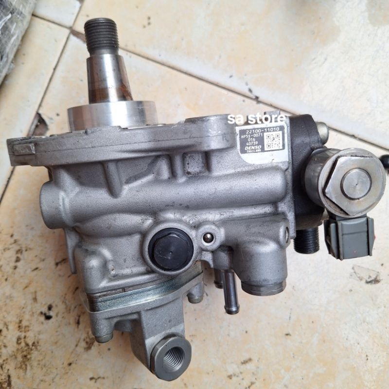 Jual supply pump injeksi - pompa injeksi original Toyota Hiace 1GD ...