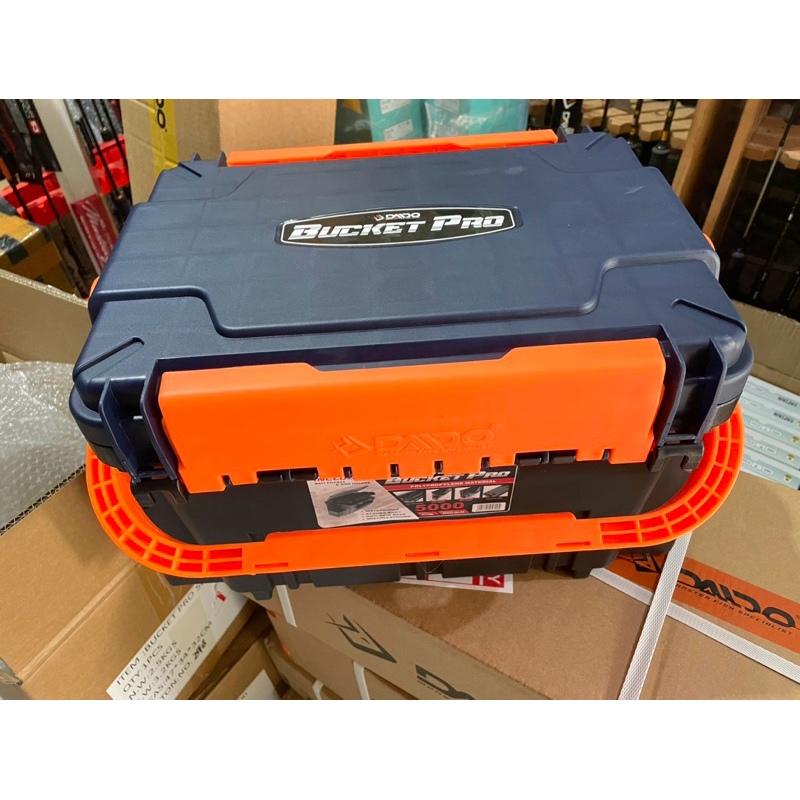 Jual TACKLE BOX PANCING DAIDO BUCKET PRO 5000(20L) | Shopee Indonesia