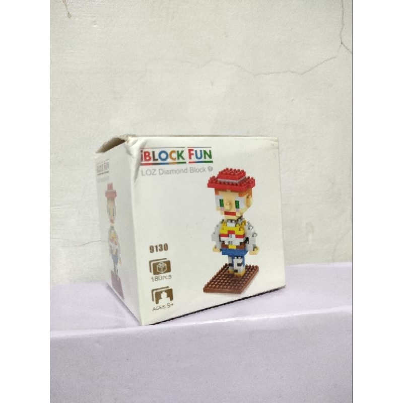 Jual Lego lozz iblock fun toy story, Minion, Sinchan nano blok | Shopee ...