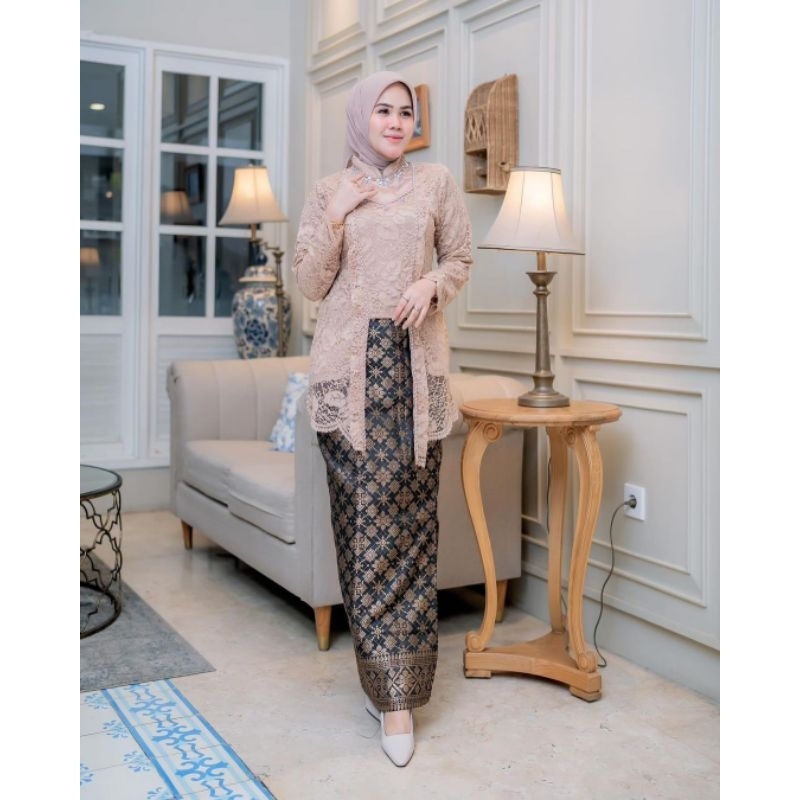 Jual New Trend 2024/ Kebaya Kutu Baru/ Kebaya Modern/ Kebaya Pesta/ Kebaya Wisuda | Shopee Indonesia