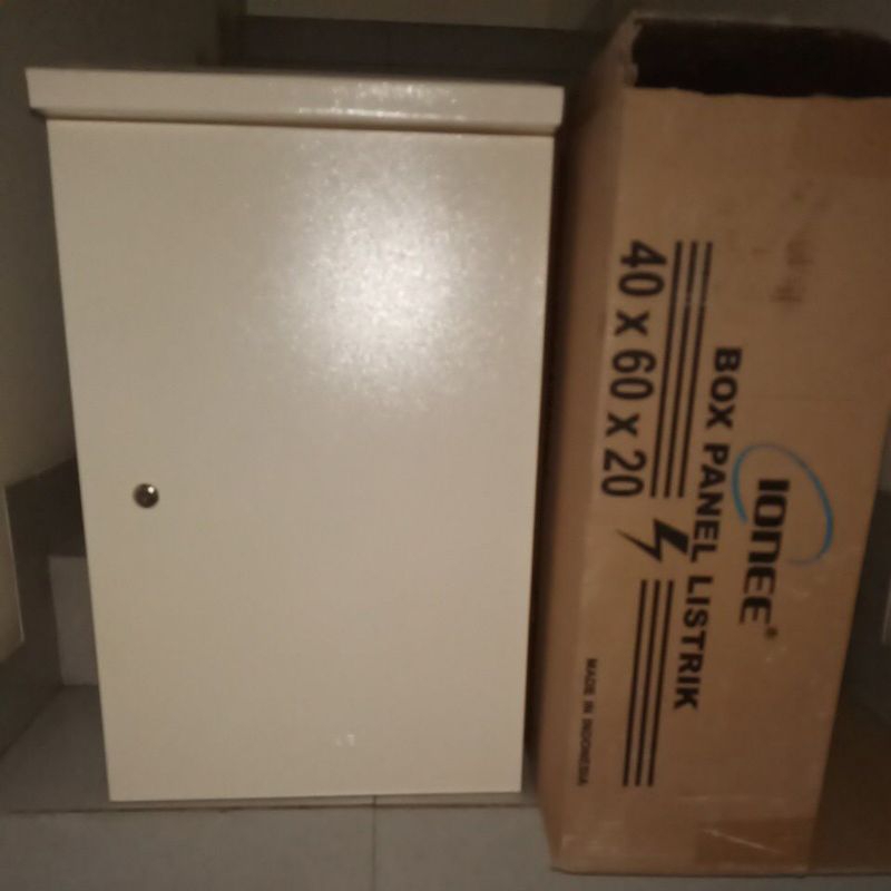 Jual Panel Ionee 40x60x20 Topi kunci Putar | Shopee Indonesia