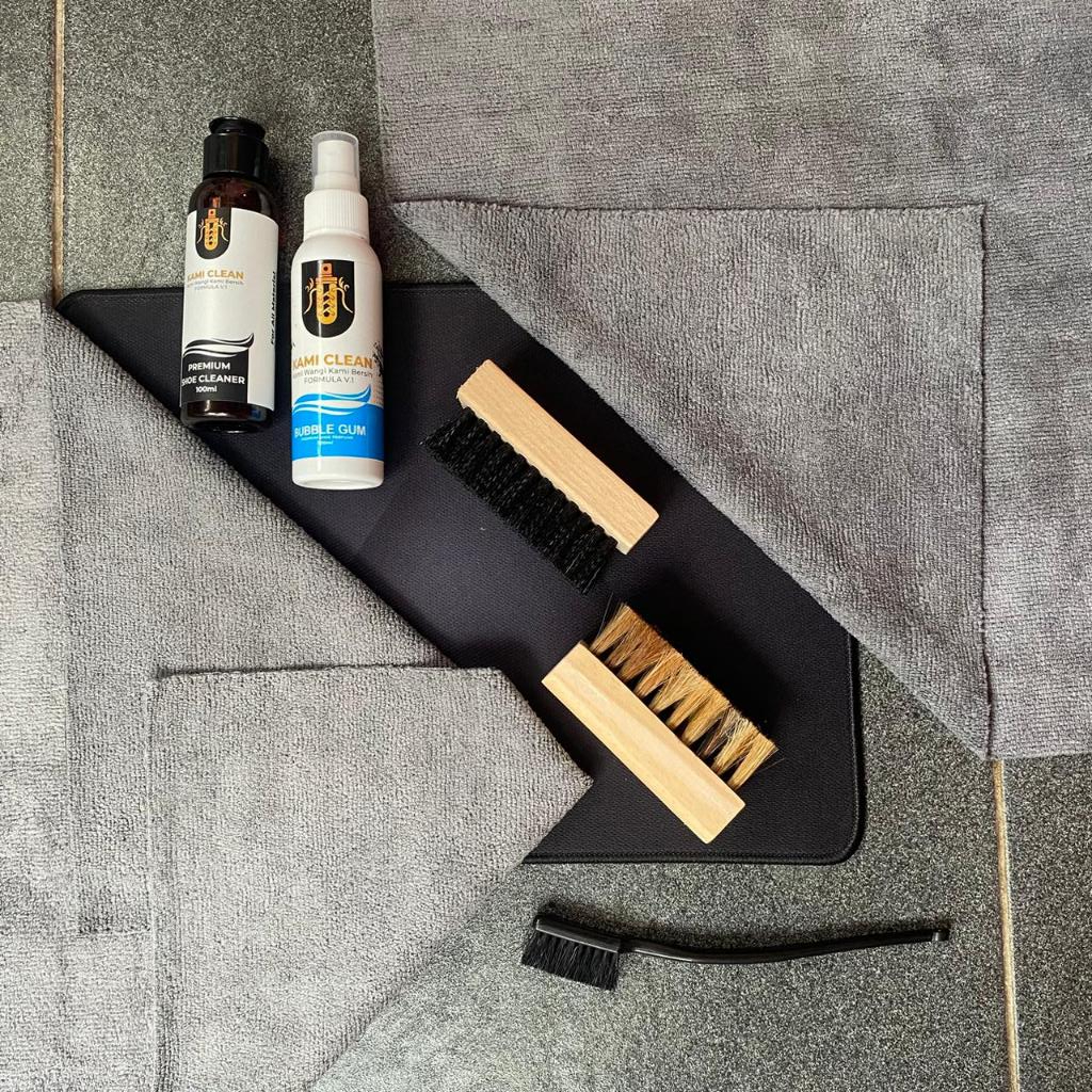 Jual Paket Cuci Sepatu Sneakers Simple Mudah Bersih Wangi Parfum ...