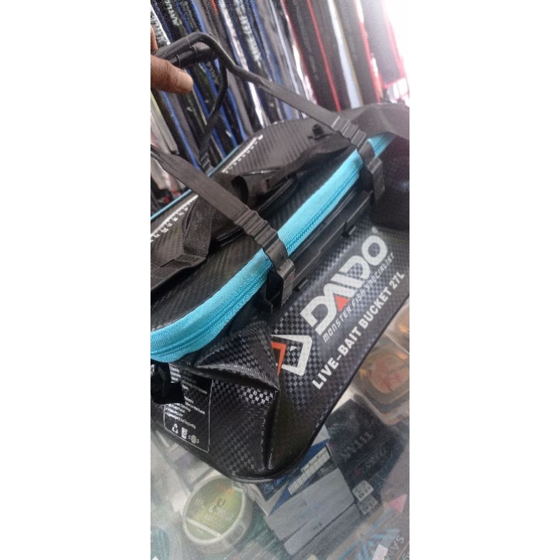 Jual box tempat ikan live-bait fishing daido 40 cm dan 30 cm | Shopee ...