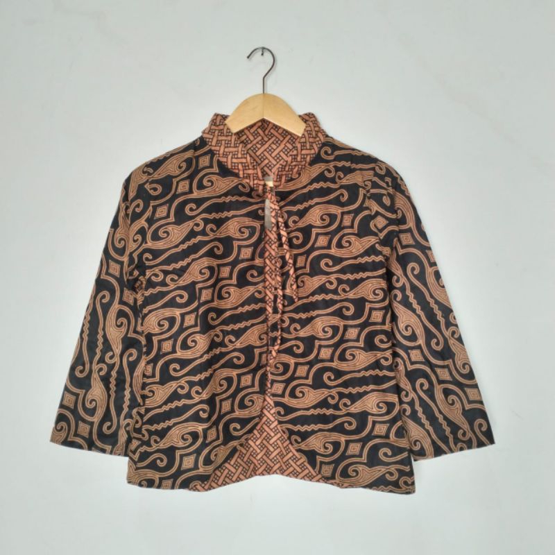 Jual Outer Reno Bolero Batik Bolak Balik Double Kain, Rompi Batik ...