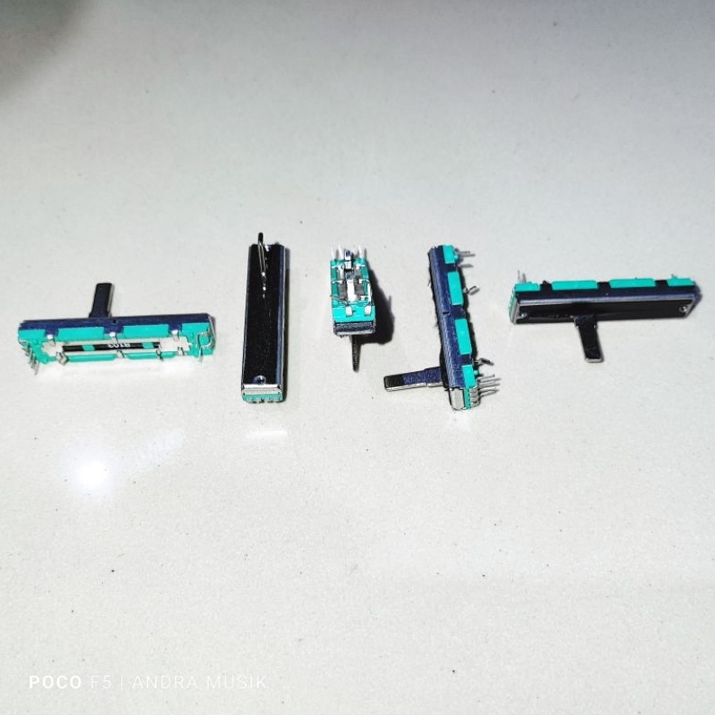 Jual KODE T1H3 Potensio Geser Master Volume KORG Pa5 disket USB ...