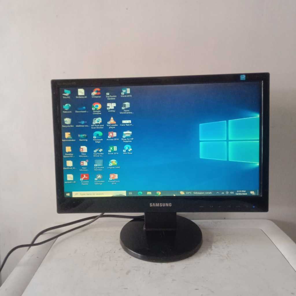 Jual lcd monitor samsung 943snxplus 19inch kondisi minus layar kuning ...