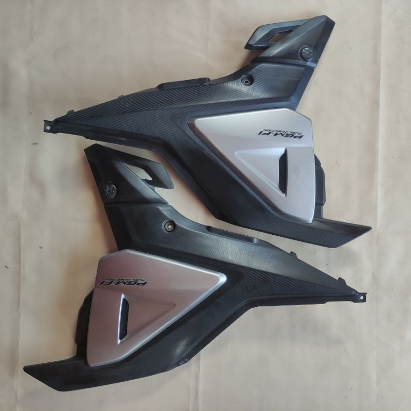 Jual Cover Aki Accu Megapro FI Injeksi Second Cover Tempong Samping 1 ...