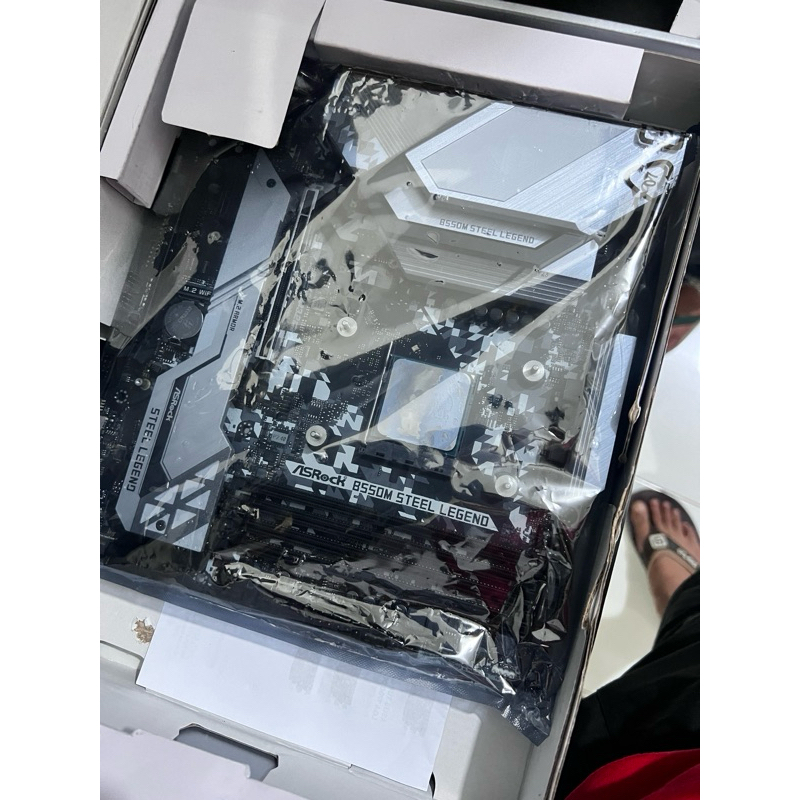 Jual Motherboard Asrock B550M Stell Legend + Processor Ryzen 7 5700G ...