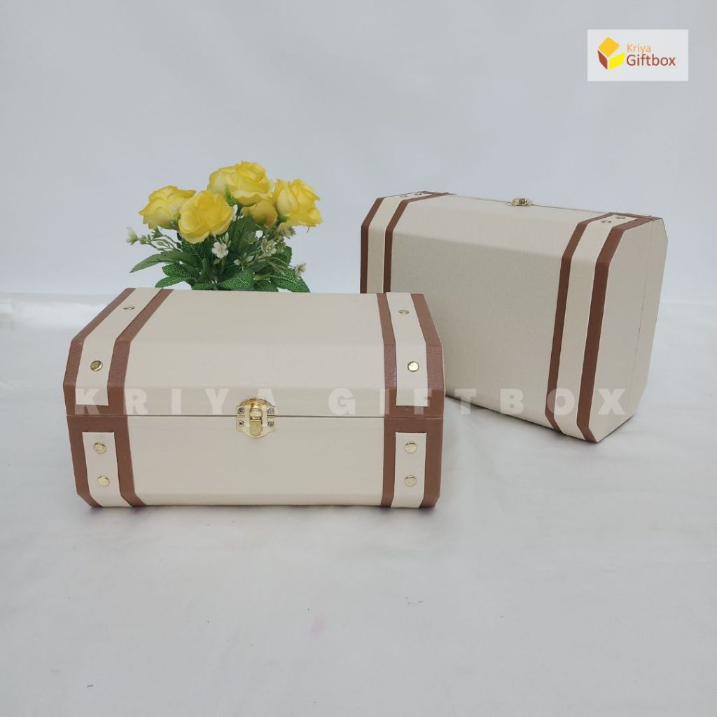Jual Box Hampers Peti Model Terbaru Warna Cream | Box Souvenir/Hampers ...