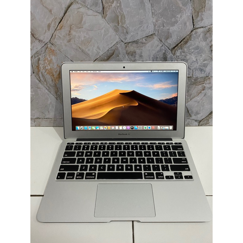 Jual macbook air 2015 11inch i5 4/128 gb cc 207 mulus | Shopee Indonesia