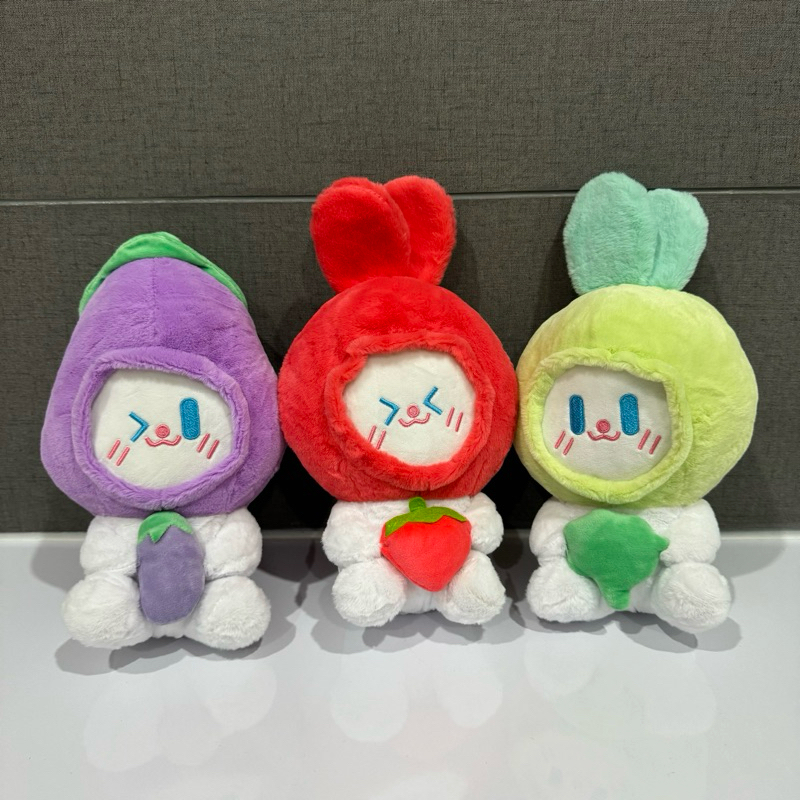 Jual Boneka mesin capit Take me boneka strawberry brocolli bunny ...