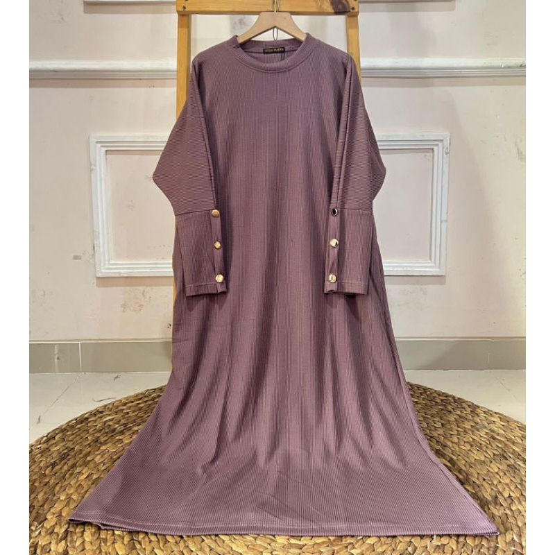 Jual MIDI DRES INARA BATWING KNIT PREMIUM // DRESS BATWING BUTTON KEKINIAN | Shopee Indonesia