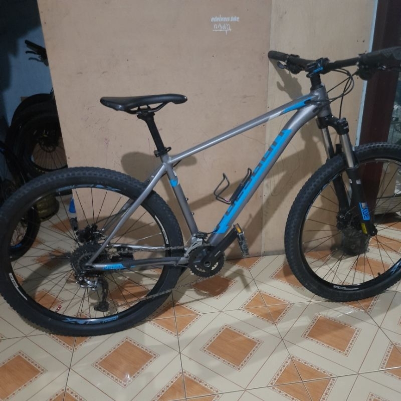 Jual sepeda gunung polygon xtrada 5 2020 size m 27,5 | Shopee Indonesia