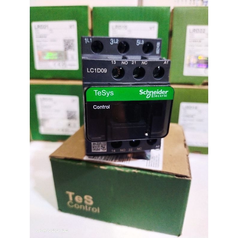 Jual kontaktor Schneider LC1D09Q7 380V 3P 25A / contactor Schneider ...