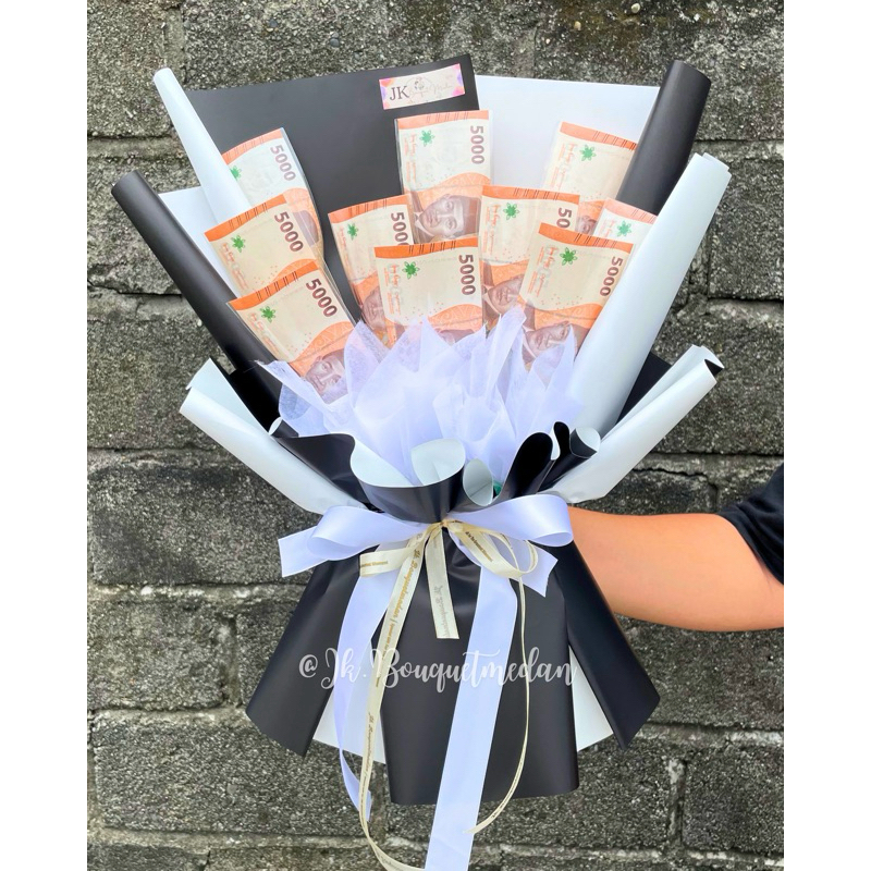 Jual BU046 Money bouquet pecahan 5rb / buket wisuda / graduation buket ...