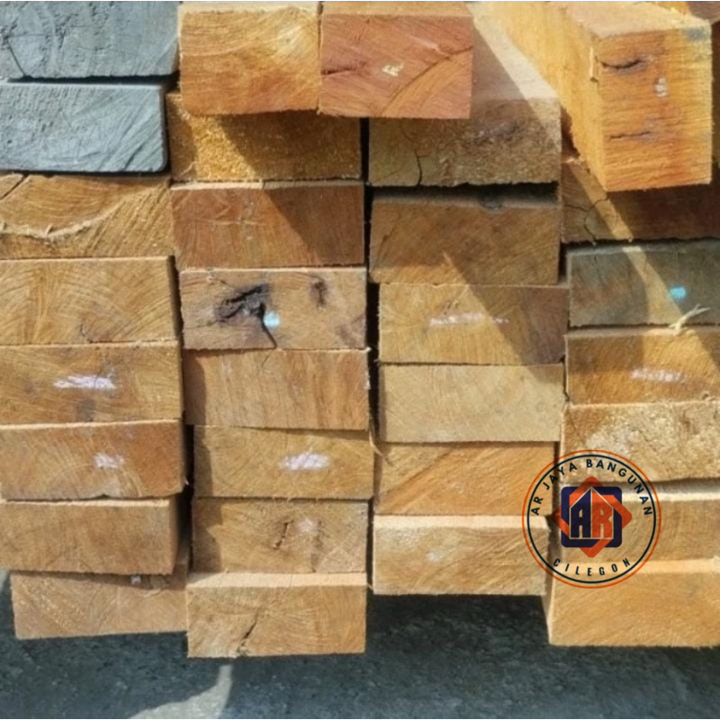 Jual Kayu Balok / Galar UK 5x10 dan 6x12 Merahan | Shopee Indonesia