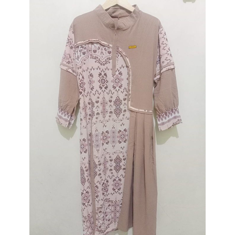 Jual gamis sora/gamis cokelat susu/gamis crinkle/gamis kondangan/gamis ...